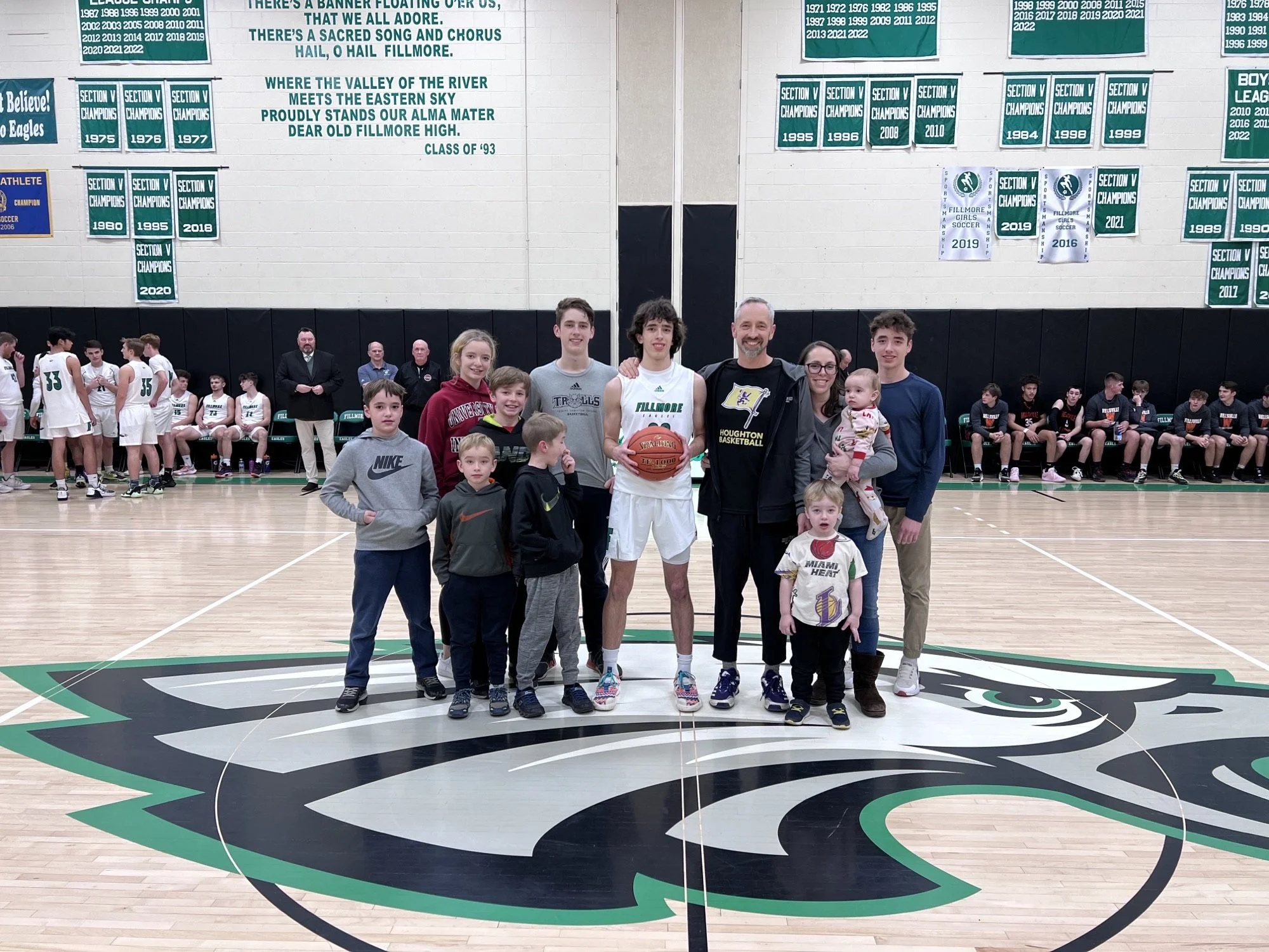 Thursday Roundup: Fillmore’s Bialek crosses 1,000-point plateau, but ...