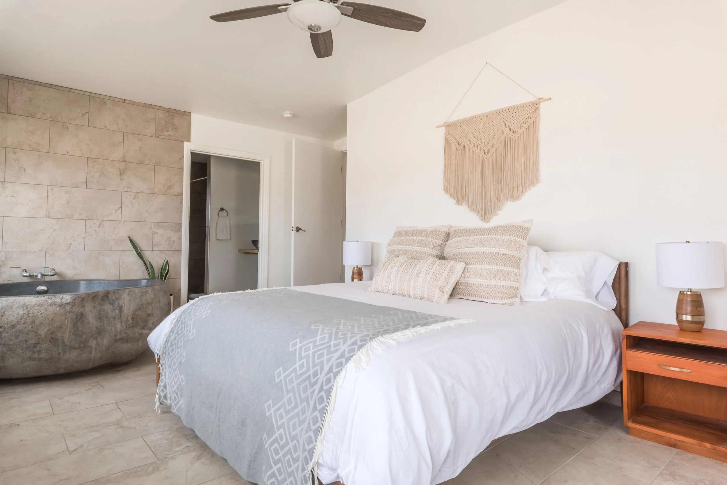 Wonder Valley Hot Springs