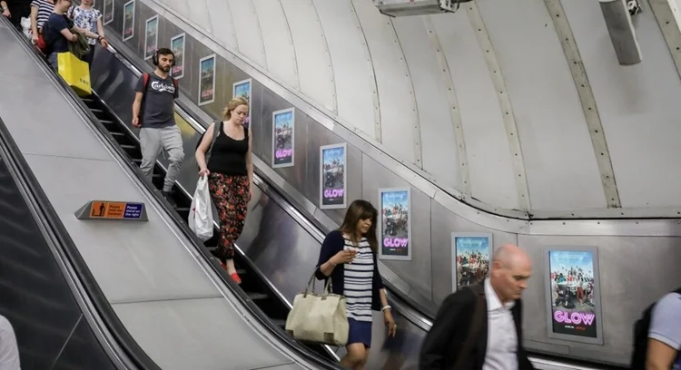 Rail Advertising Agency > Advertising In Train Stations With Rail 4 ...