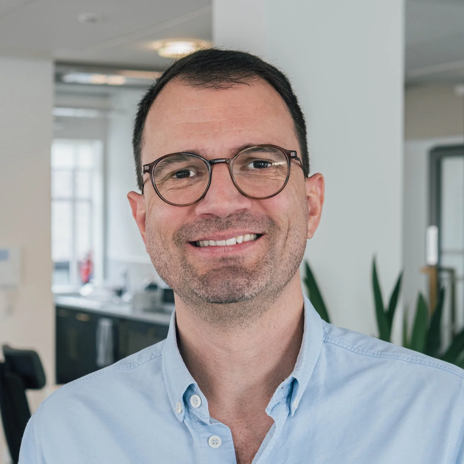 Advertise in South Korea > Billboard advertising in South Korea - One Day