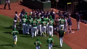 Top 10 MLB BRUTAL & Memorable FIGHTS & BRAWLS... — Humm Baby Baseball