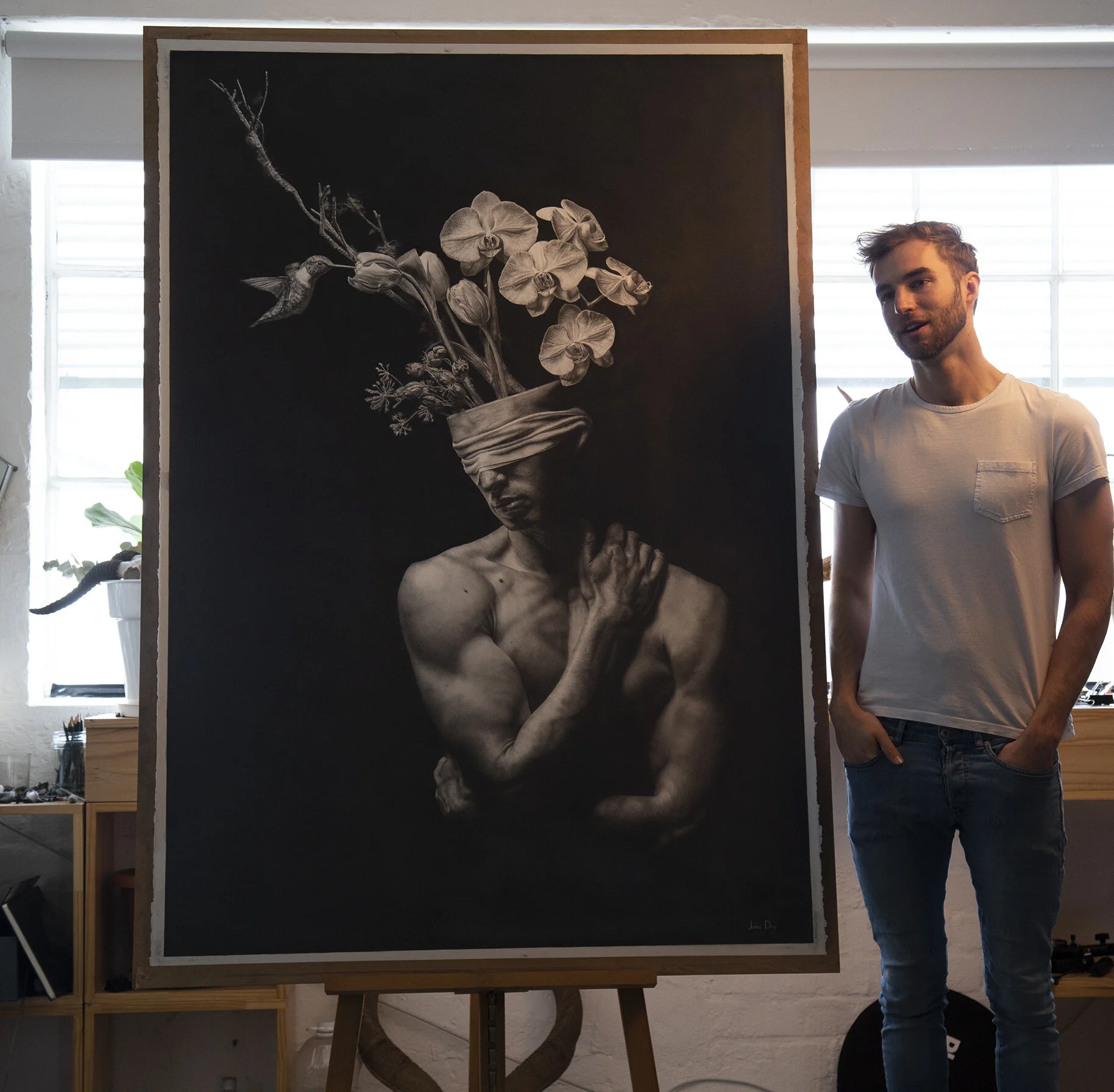 Artist Jono Dry discusses his hyperrealistic graphite drawing technique ...