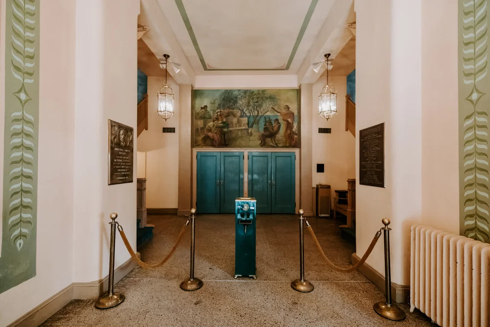 Virtual Tour — Struthers Library Theatre