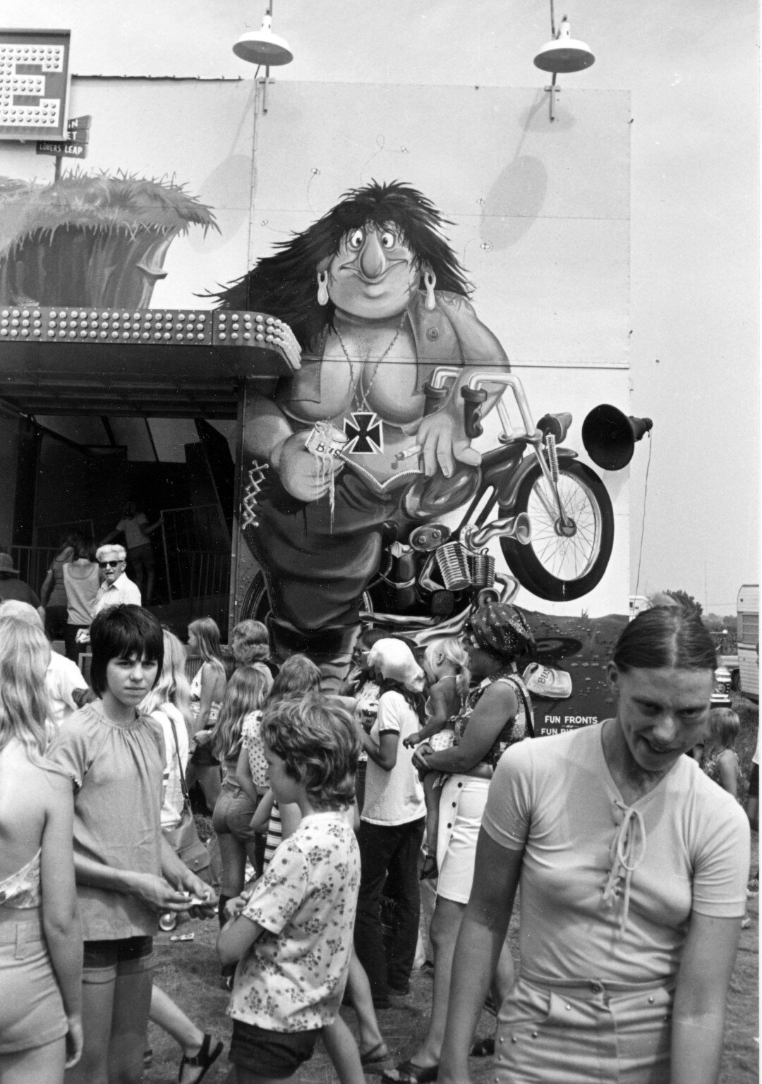 Vintage B&W Photos From The 70's by Terry Talbot — Talbot Gallery 2118