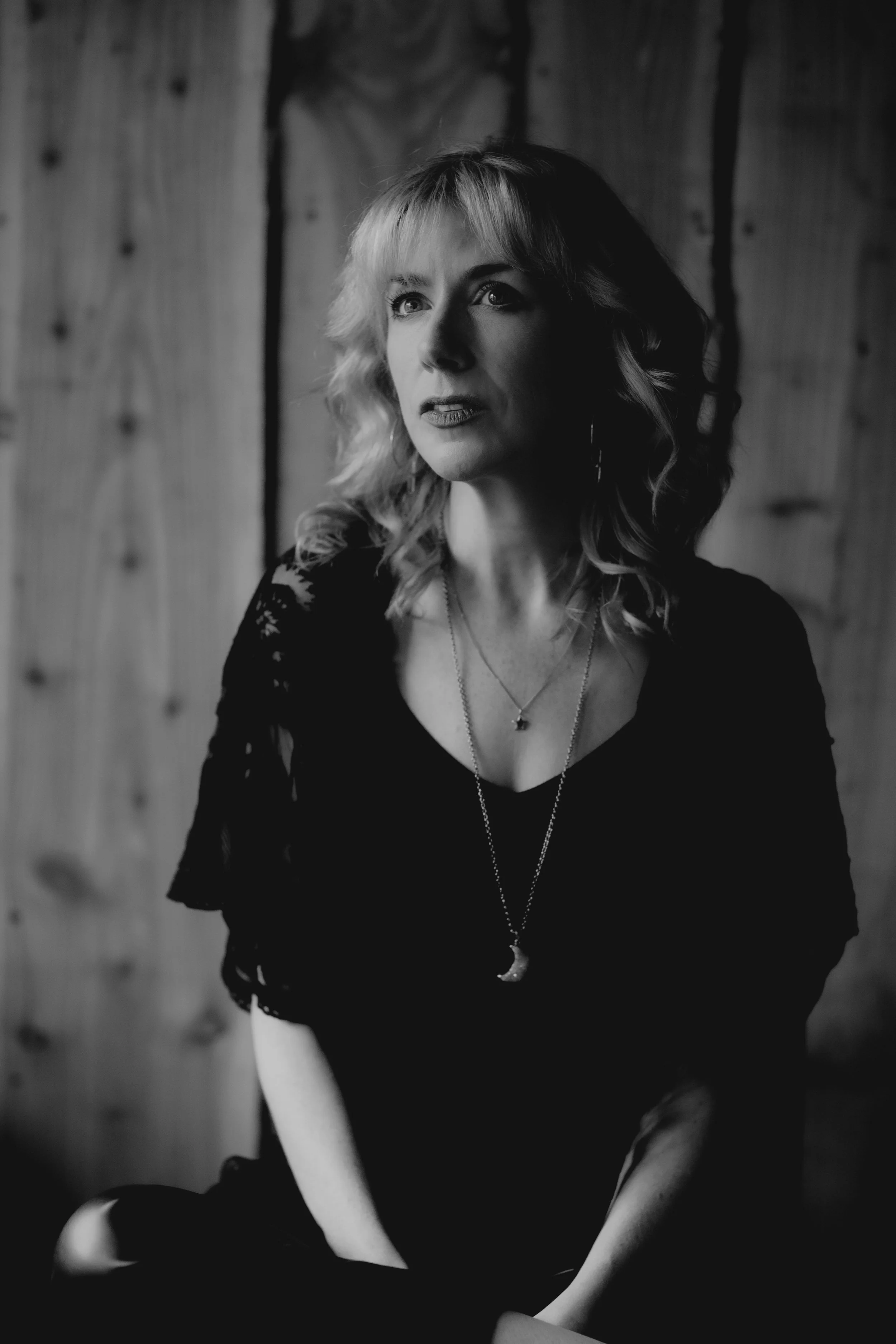 Muireann Nic Amhlaoibh