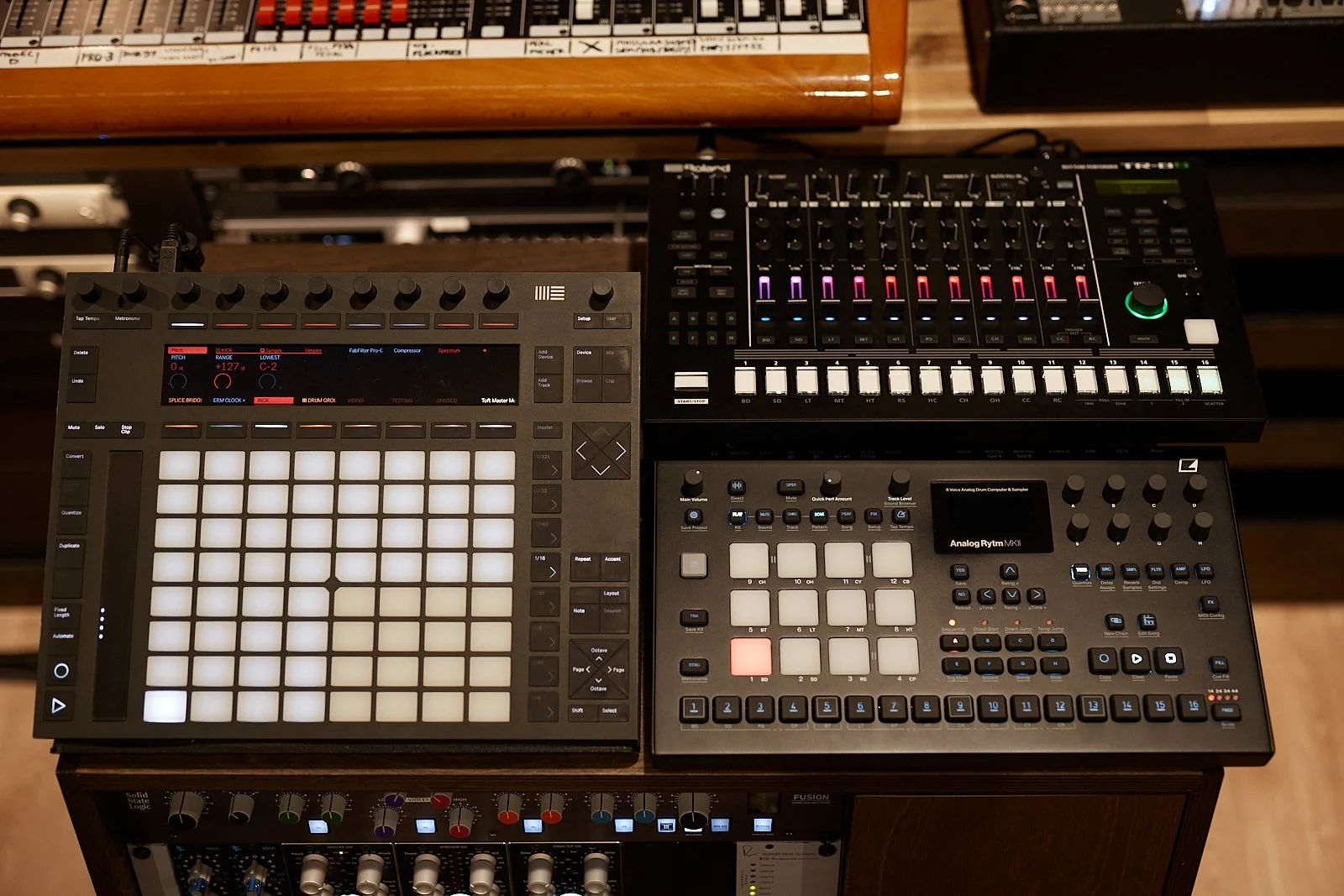 DJ & Production Lessions — Little Street Studio