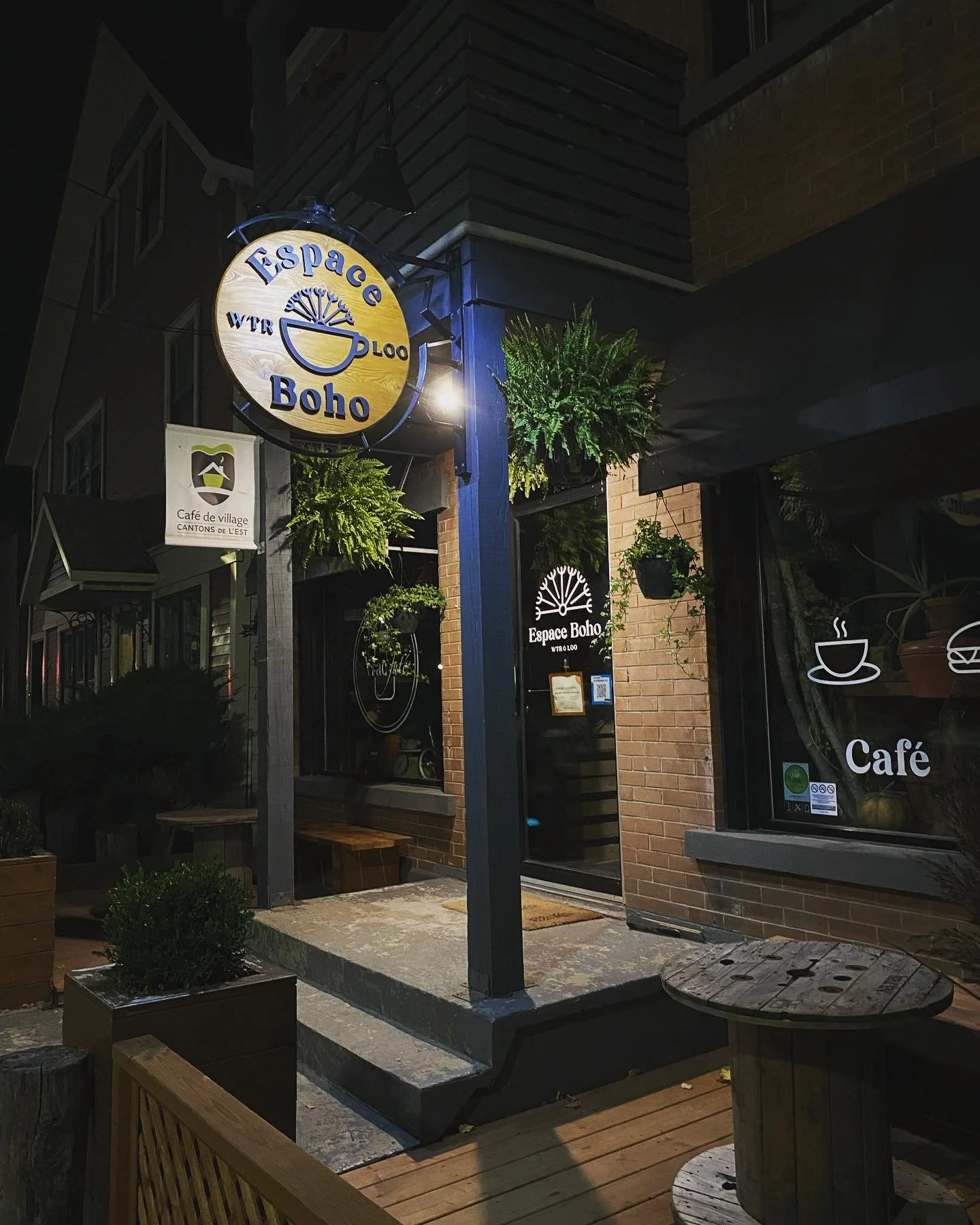 Boutique-Café Espace Boho Waterloo