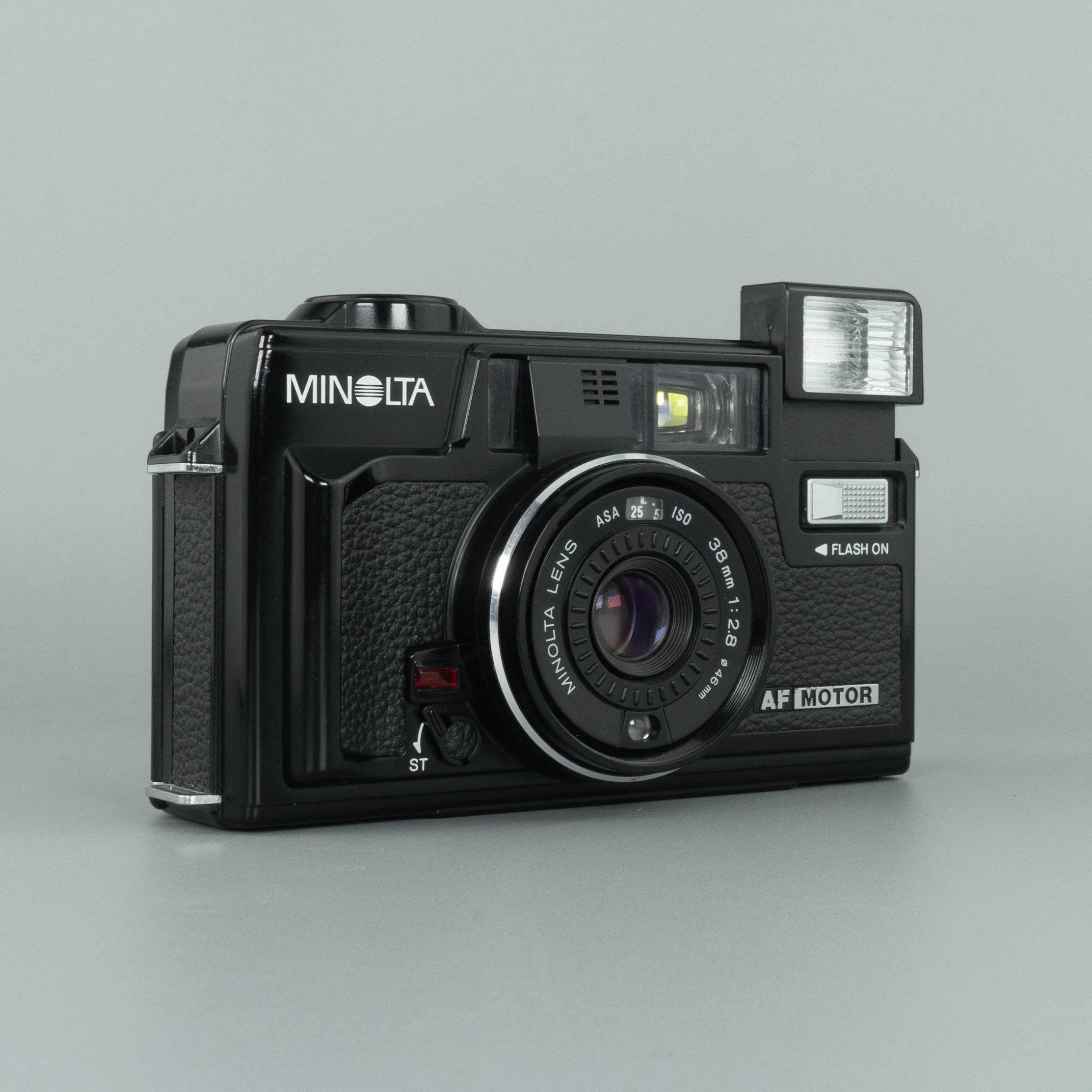 Minolta Hi-Matic AF2-M 35mm Film Camera — LensFayre