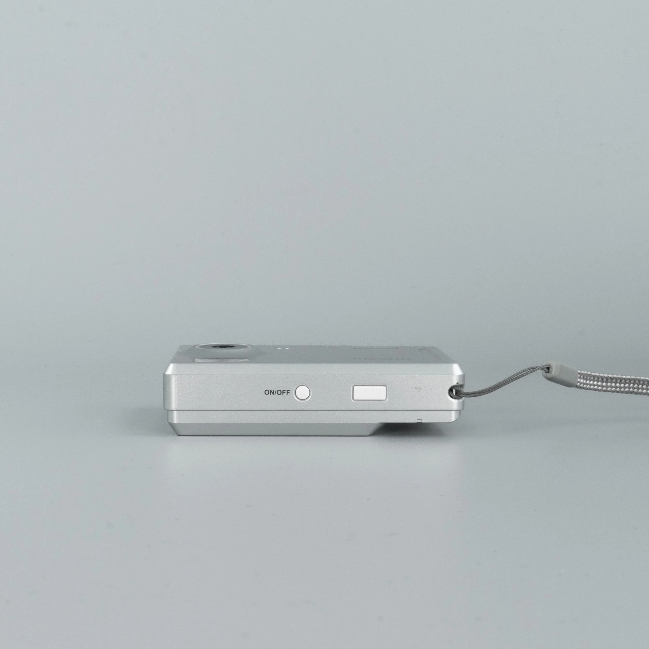 Hitachi HDC-570AS — LensFayre