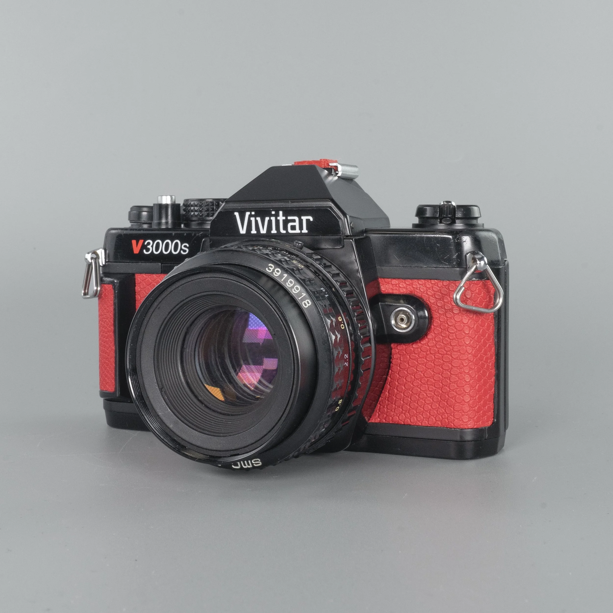 Vivitar V3000s 35 (Crimson) - Reurbished 35mm SLR Film Camera — LensFayre
