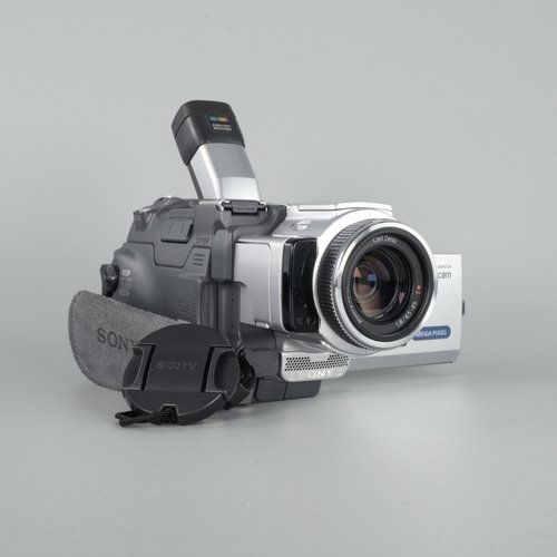 Sony Handycam DCR-TRV60E Mini DV Digital Camcorder (PAL) — LensFayre