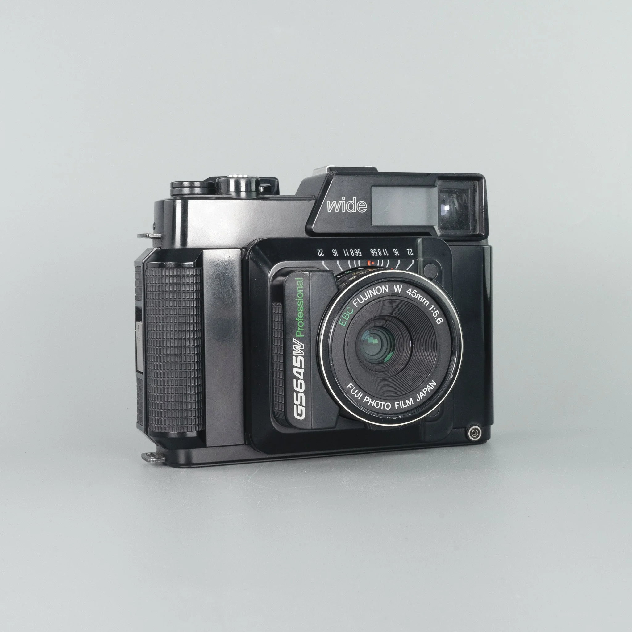 Fuji GS645W Professional — LensFayre