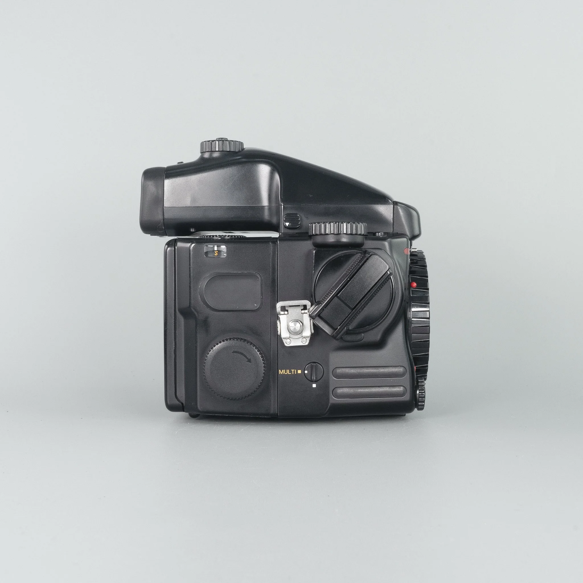 Mamiya 645 Pro — LensFayre