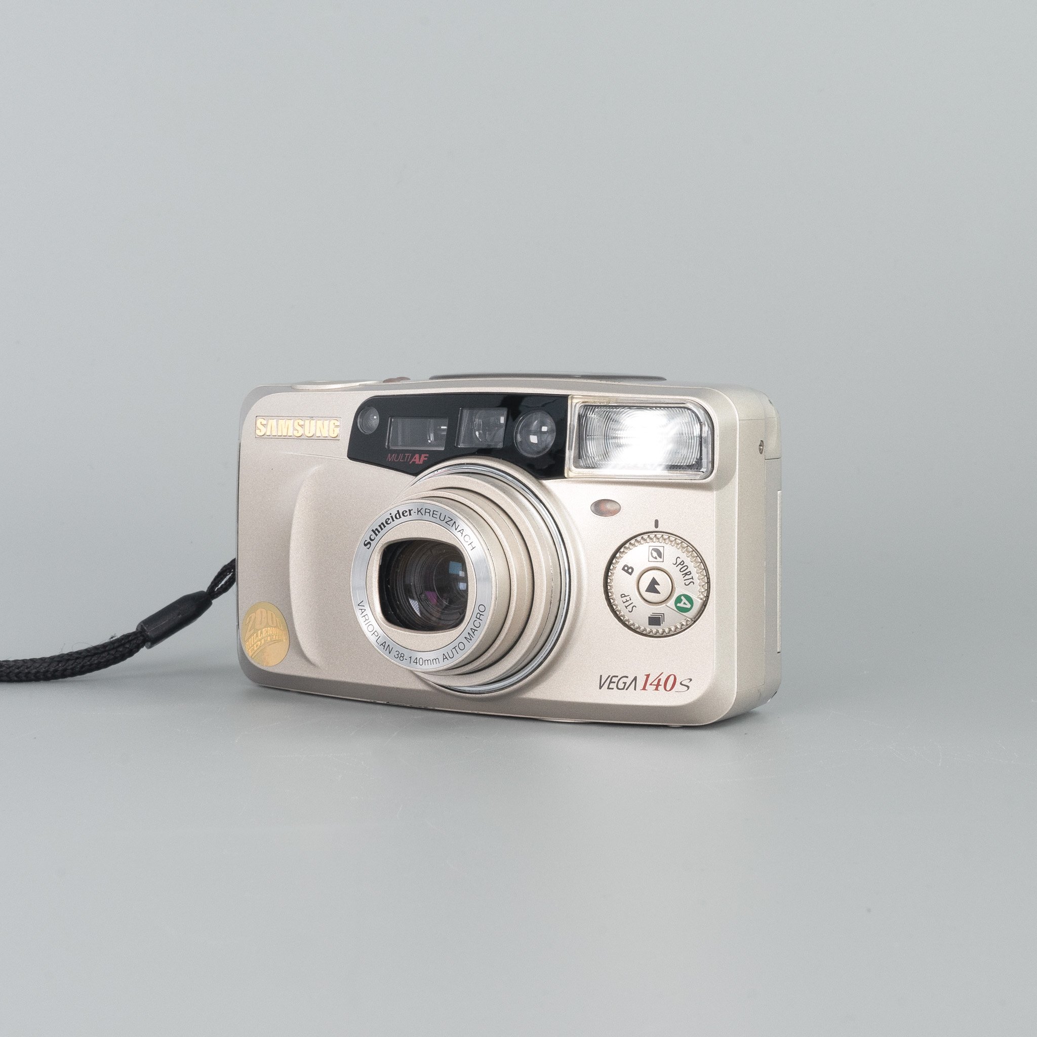 Samsung Vega 140s 35mm Point and Shoot Film Camera — LensFayre
