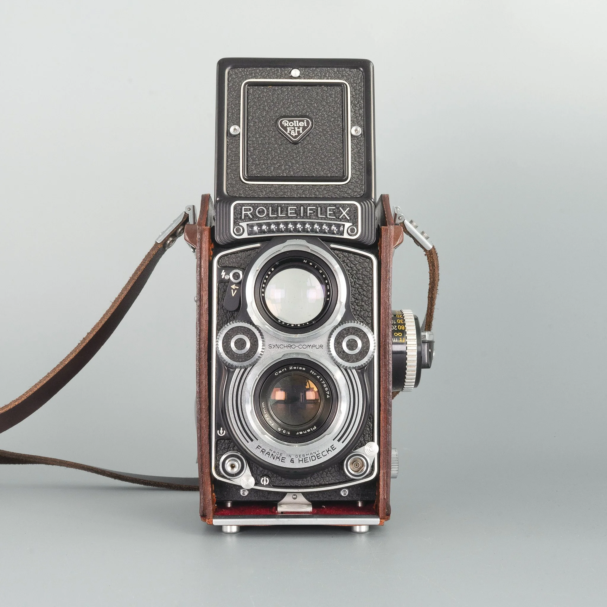 Rolleiflex 3.5.F Model 3 — LensFayre
