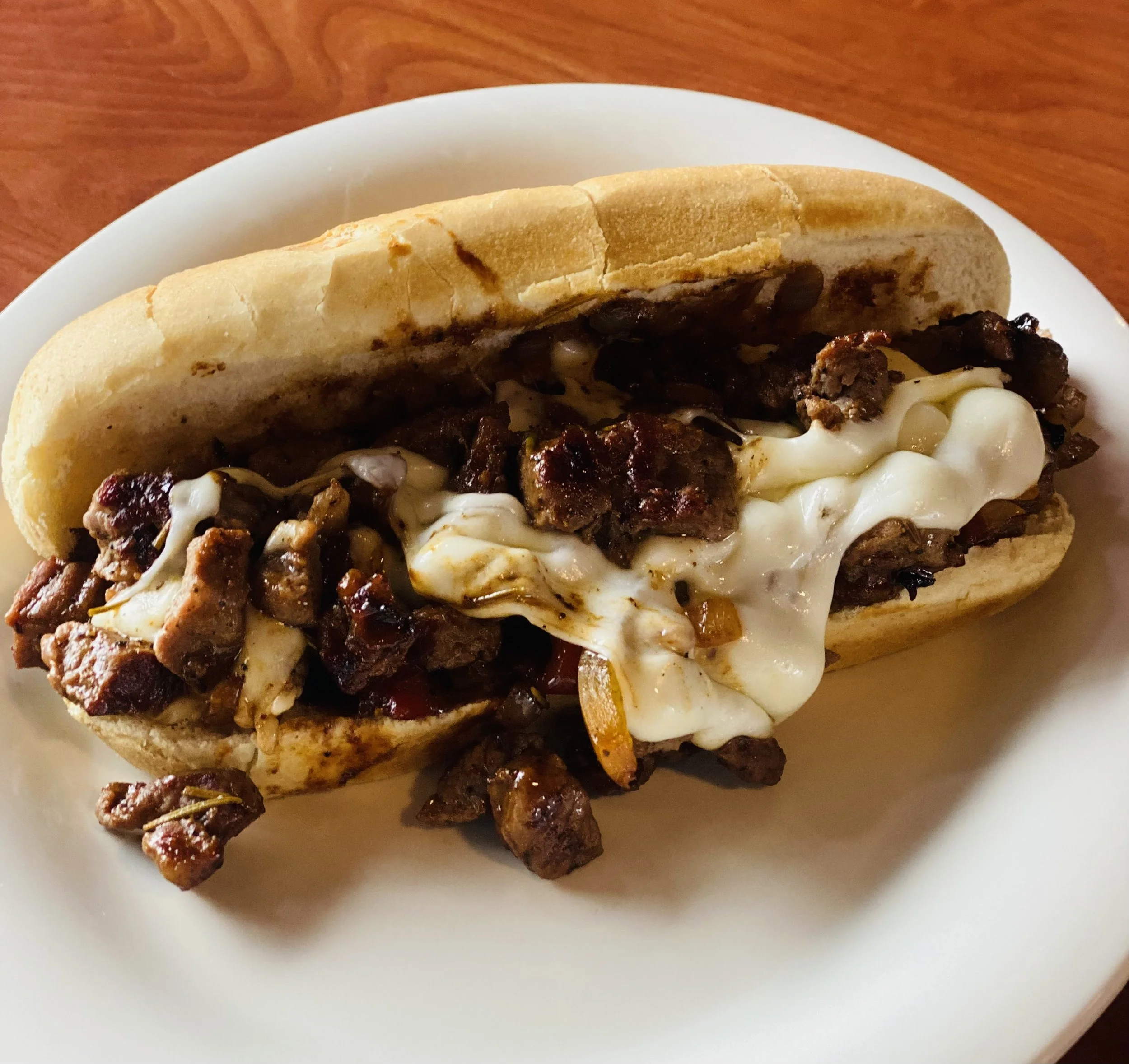 The 906 Sports Bar and Grill