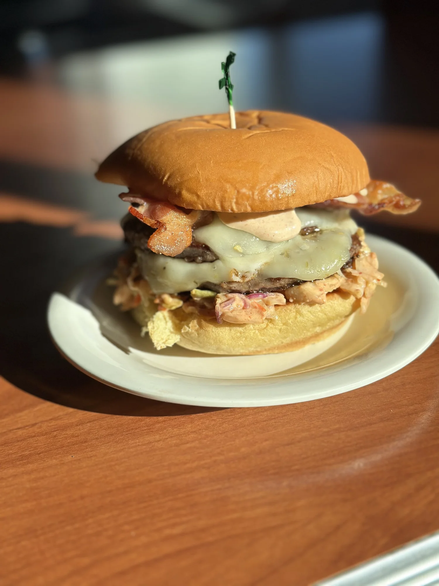 The 906 Sports Bar and Grill