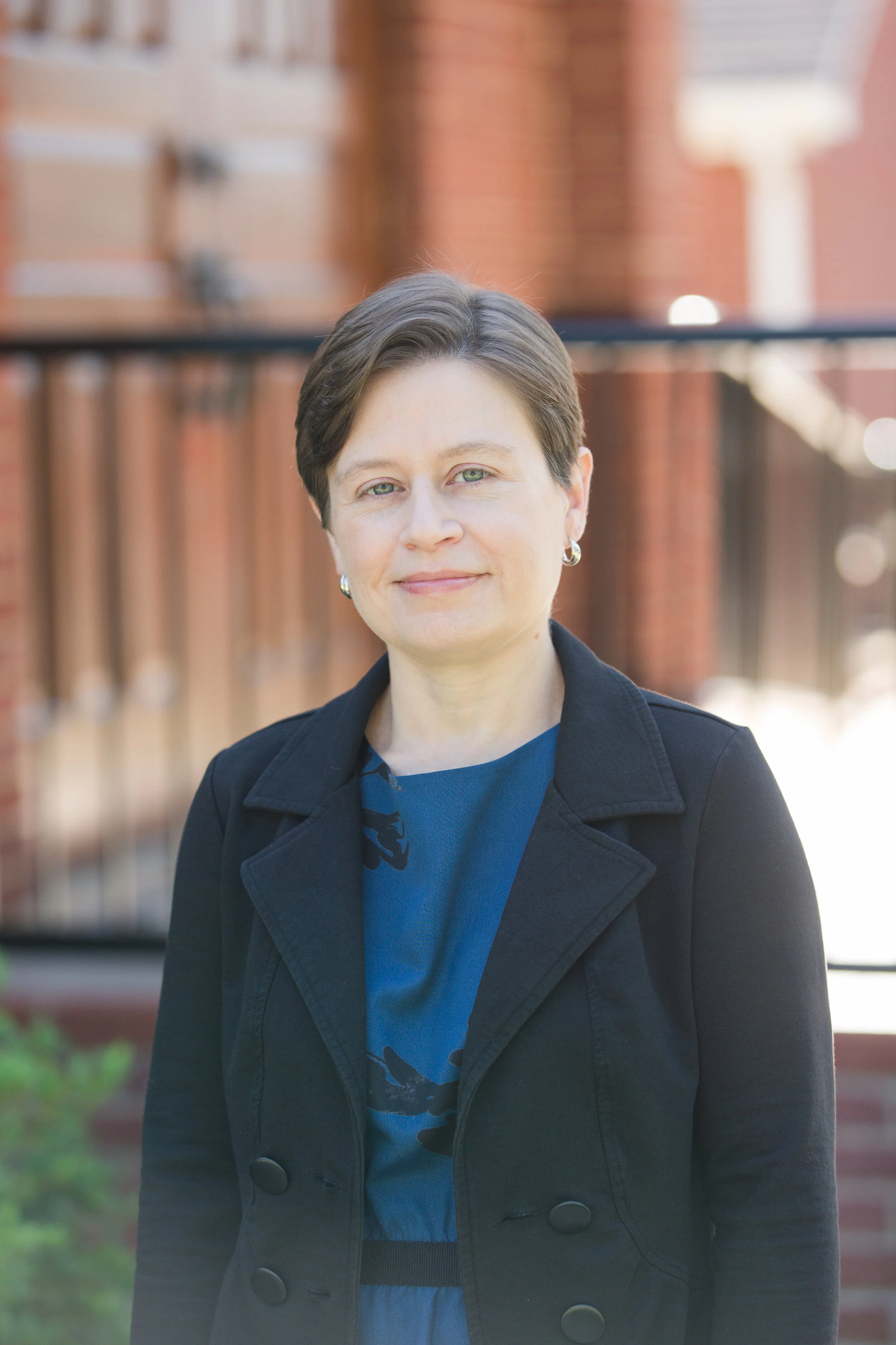 About — Laura Stephens-Reed