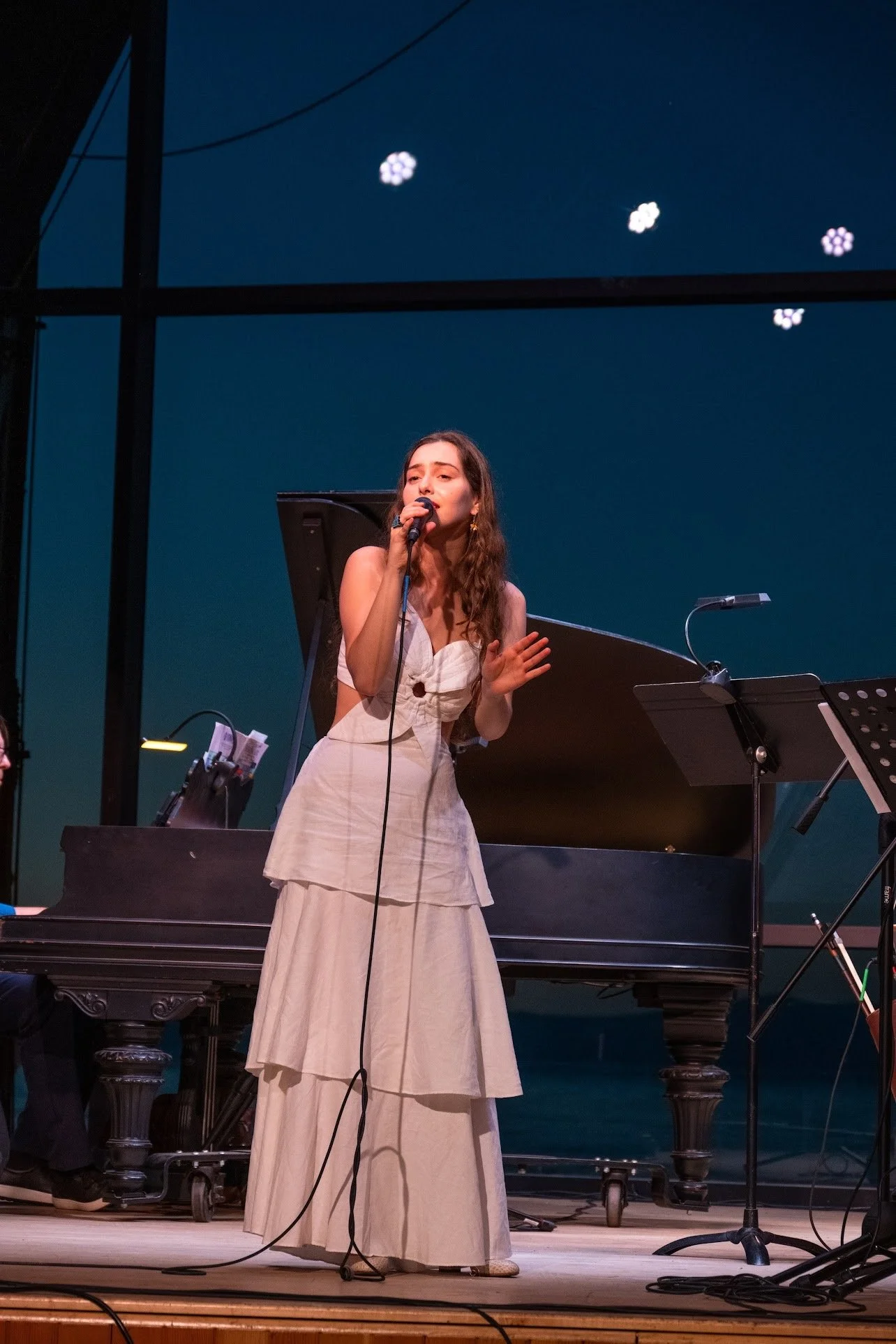 Media — Anaïs Reno