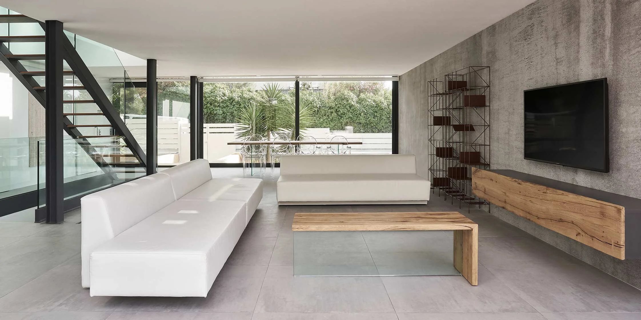 ConcreteWall Showcase