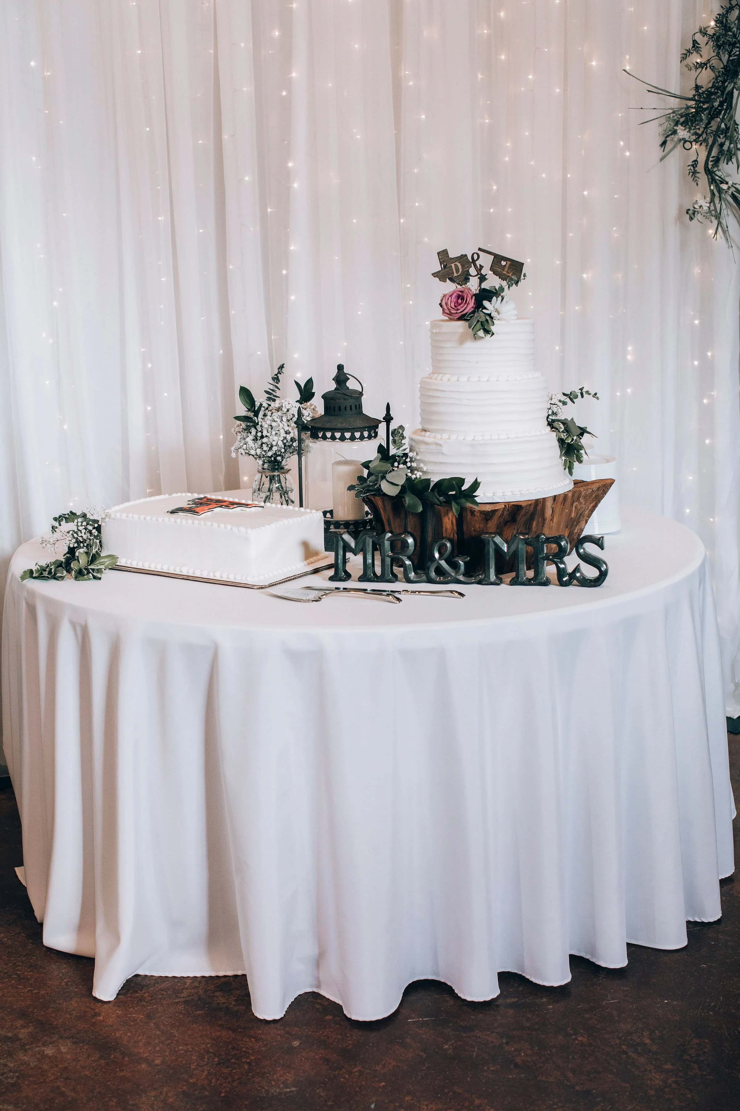 Reception Tables, Sweetheart Table & Chairs, Cake, Gift, other tables ...