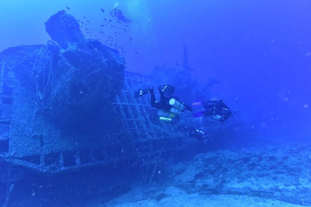 Wreck Diving in okinawa — TAKE DIVE