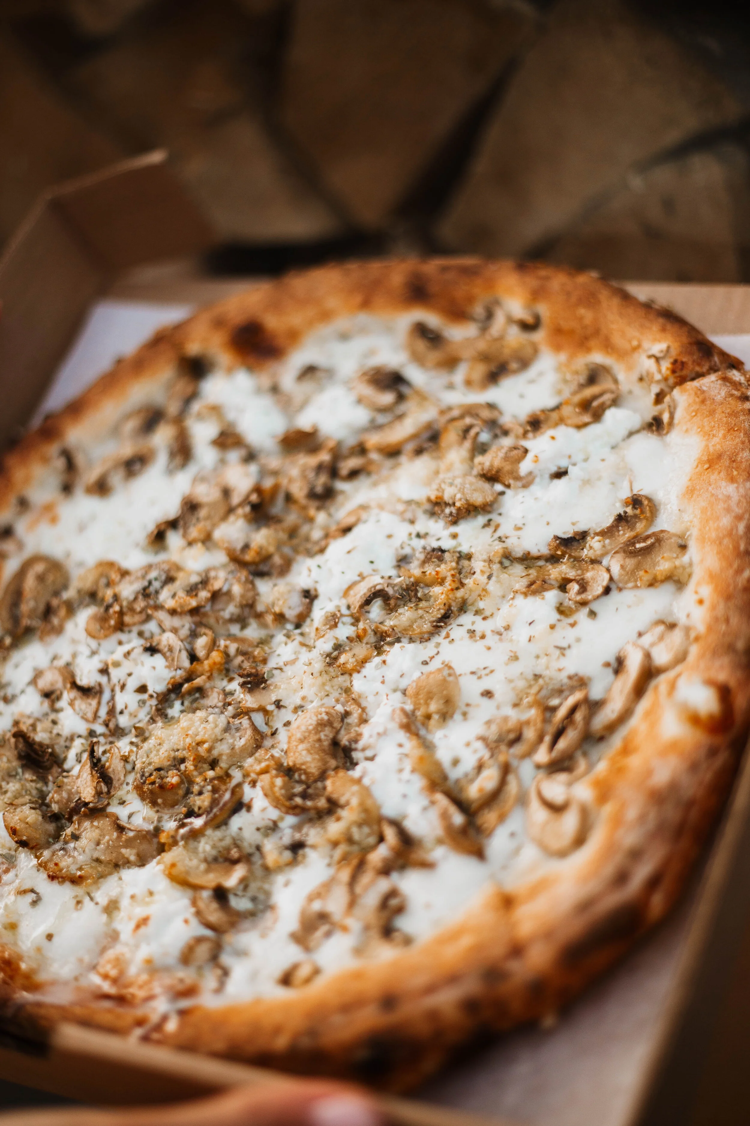 A Mano Pizza + Gelato