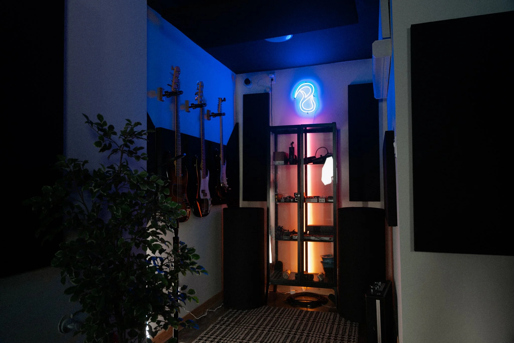 Calgary Recording Studio | SAD ENTERTAINMENT