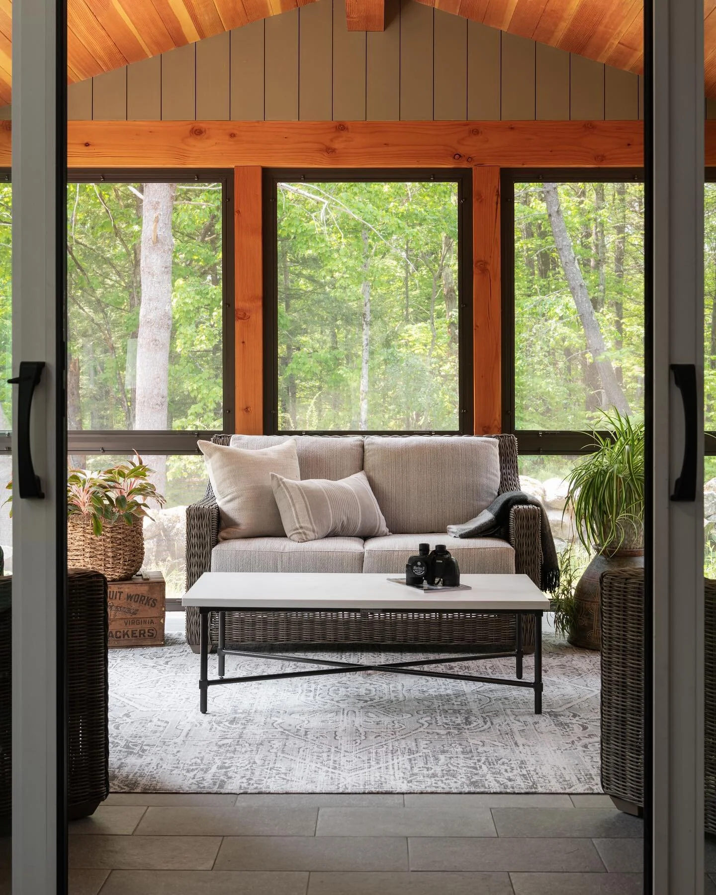 Contact — Ashley Bongo Design