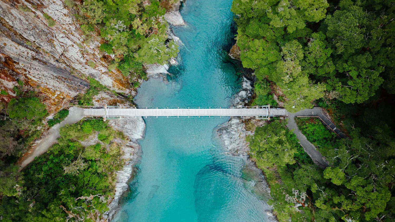 Exploring New Zealand's North and South Islands: Adventure Road Trip ...