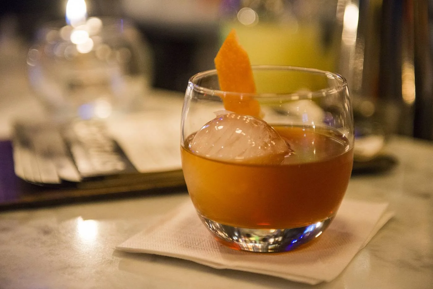 Bar Batavia — Little Sister