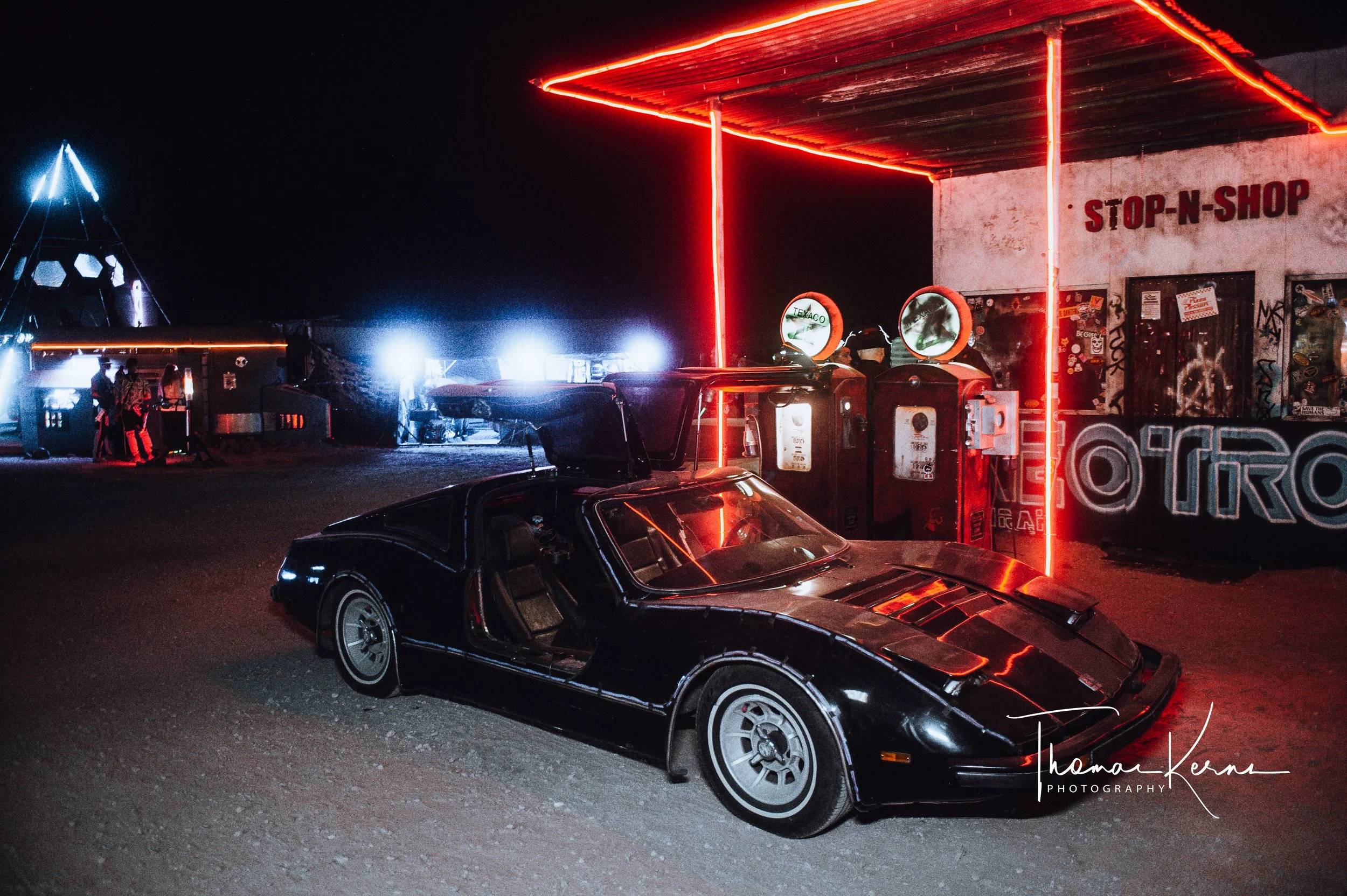 The Theme Zone — NEOTROPOLIS