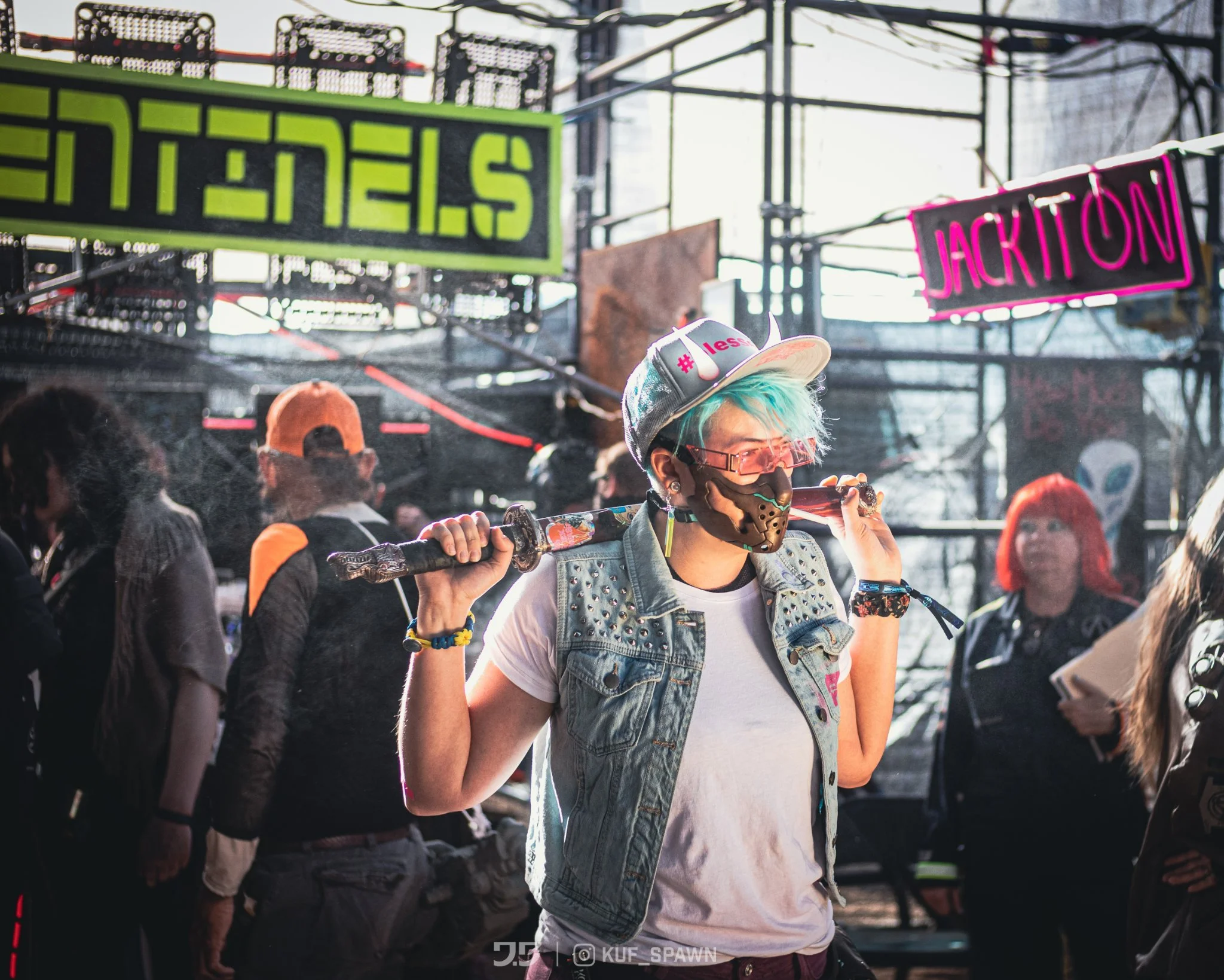 Costume Resources — NEOTROPOLIS