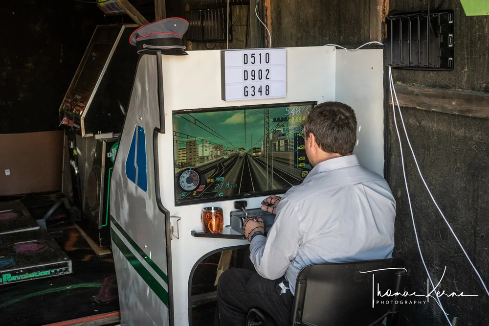 The Theme Zone — NEOTROPOLIS