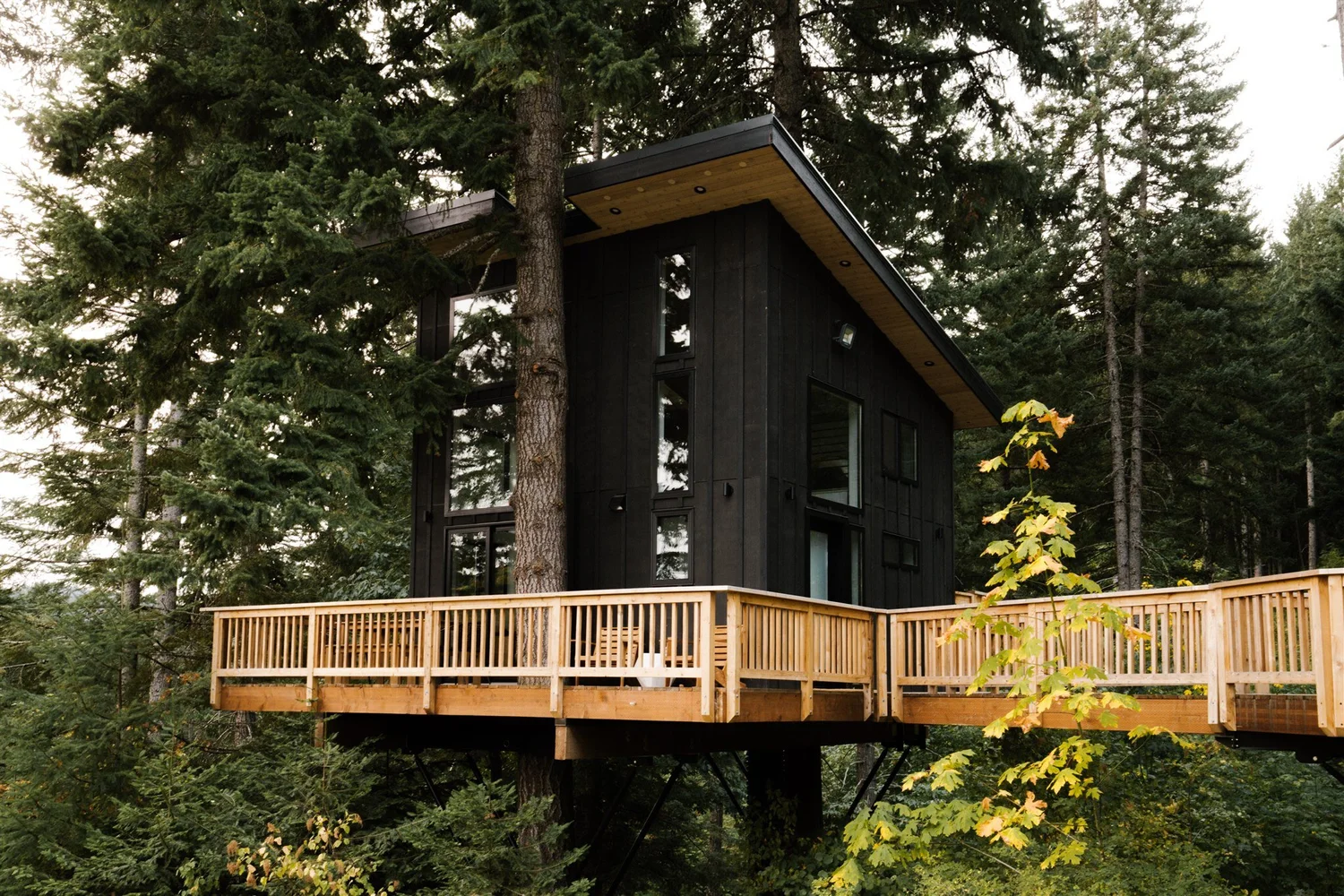 Book Your Stay — The Klickitat Treehouse