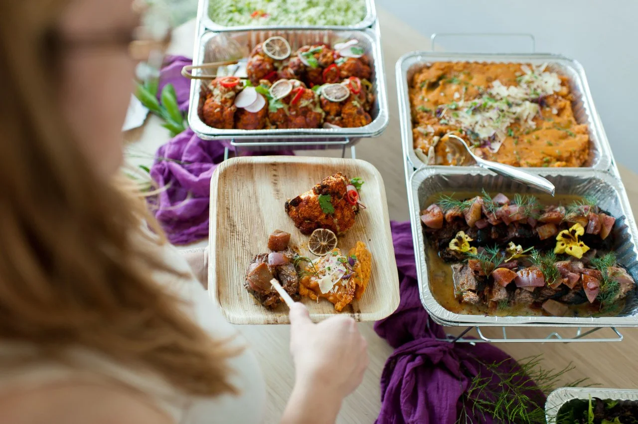 Everyday Drop Off Delivery - Schedule Catering Now — La Pera Catering