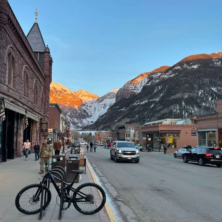 Telluride Colorado Guide — DIP A TOE