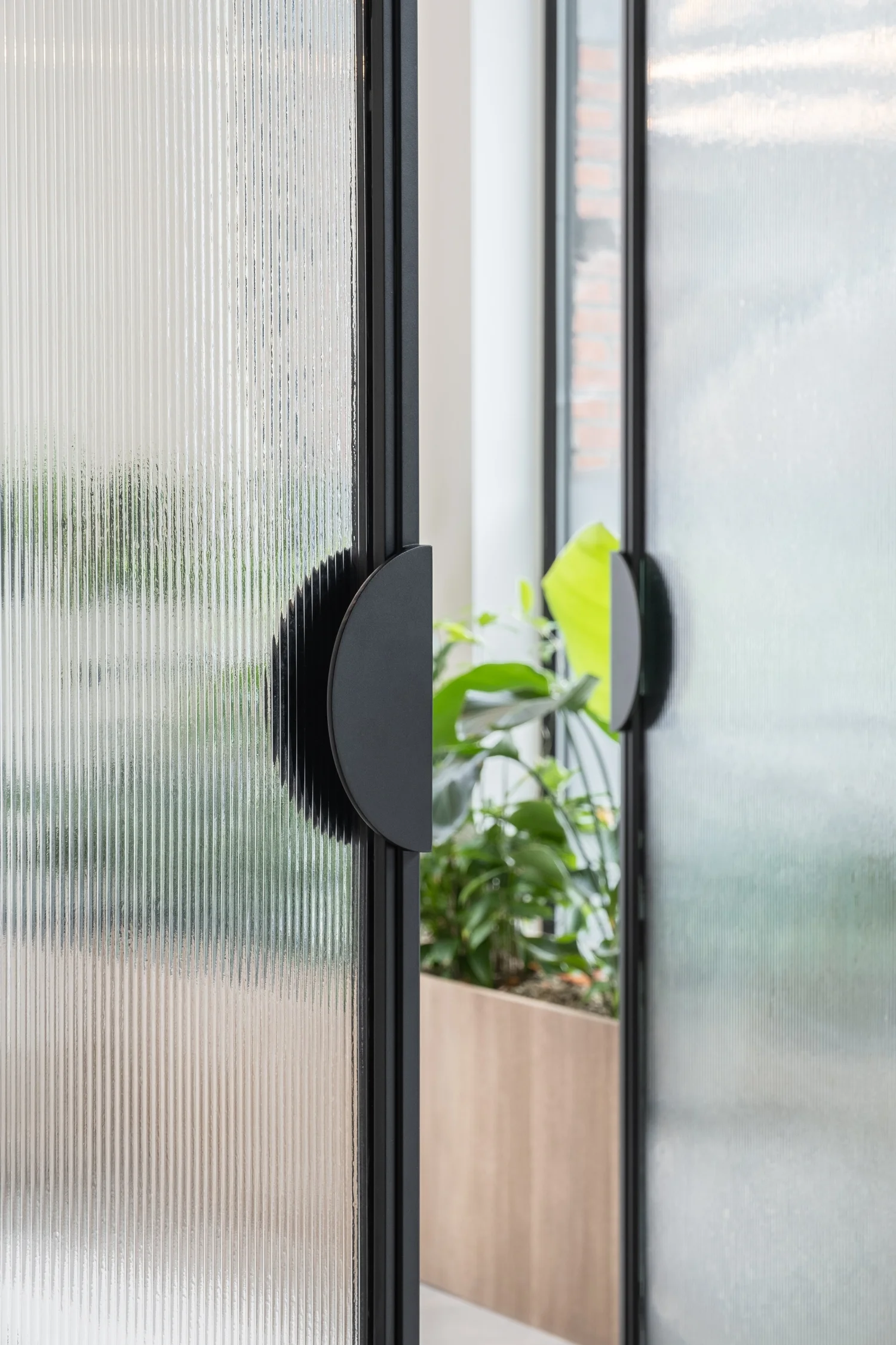 OFFICE HYPHEN — LO ARCHITECTUUR