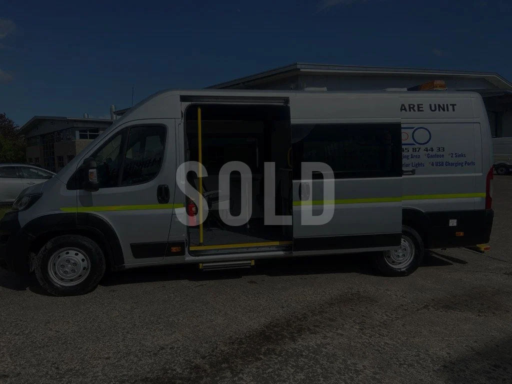 Used Horseboxes for Sale | Welfare Vans | Used Horse Trucks — Overlander