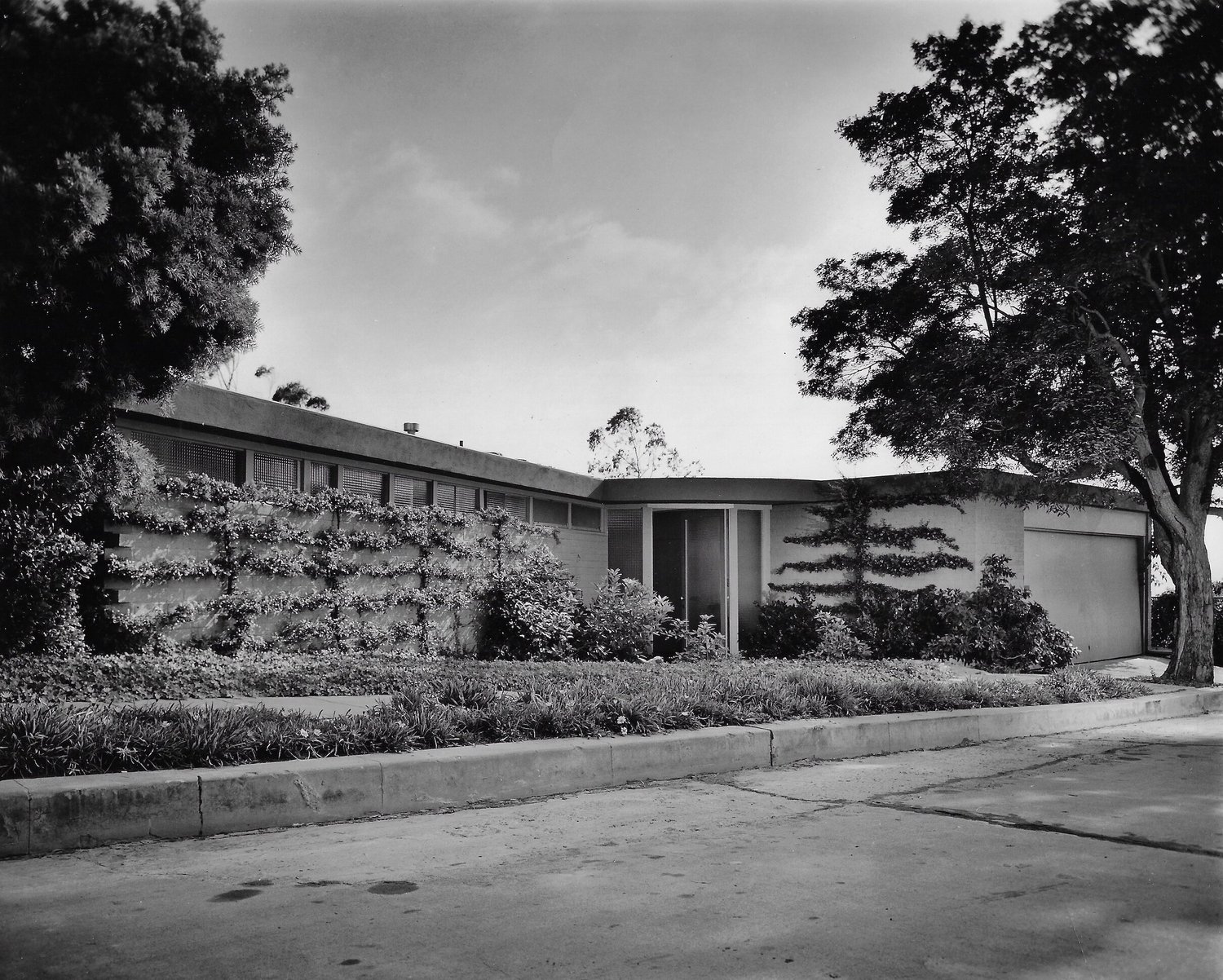 Mid-Century Modern (Keller II House) by Lloyd Ruocco in Mission Hills ...