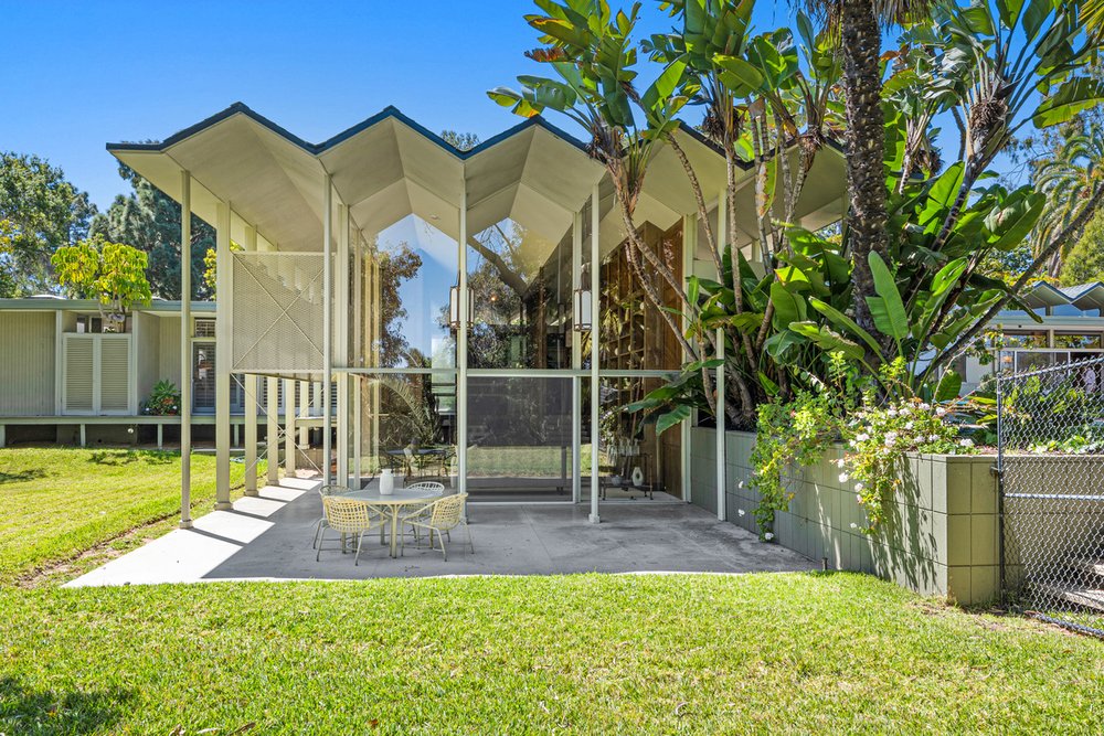 The Charles Dupont Residence by Frederick Liebhardt & Eugene Weston III ...