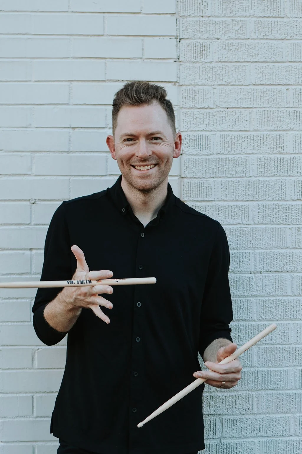 Bio — Johnny Wicker Music