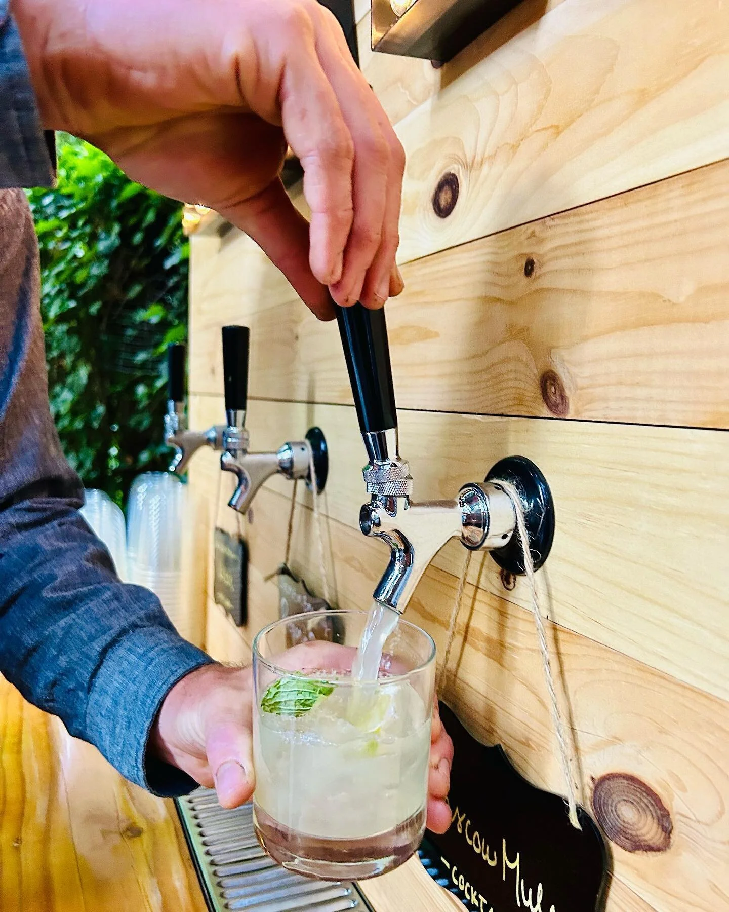 Tip Top Taps • Mobile Bar