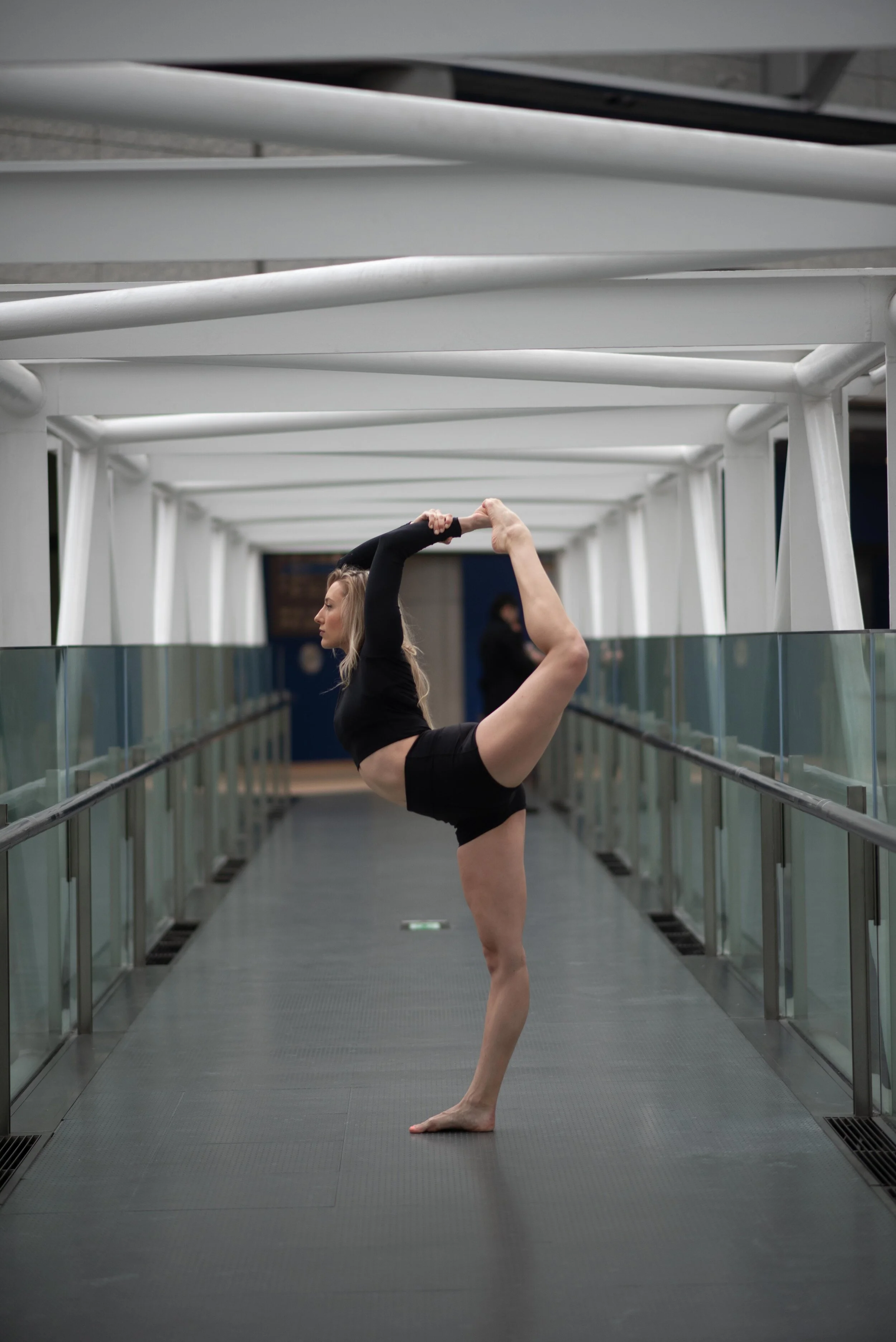 Biography — FITBYMIK