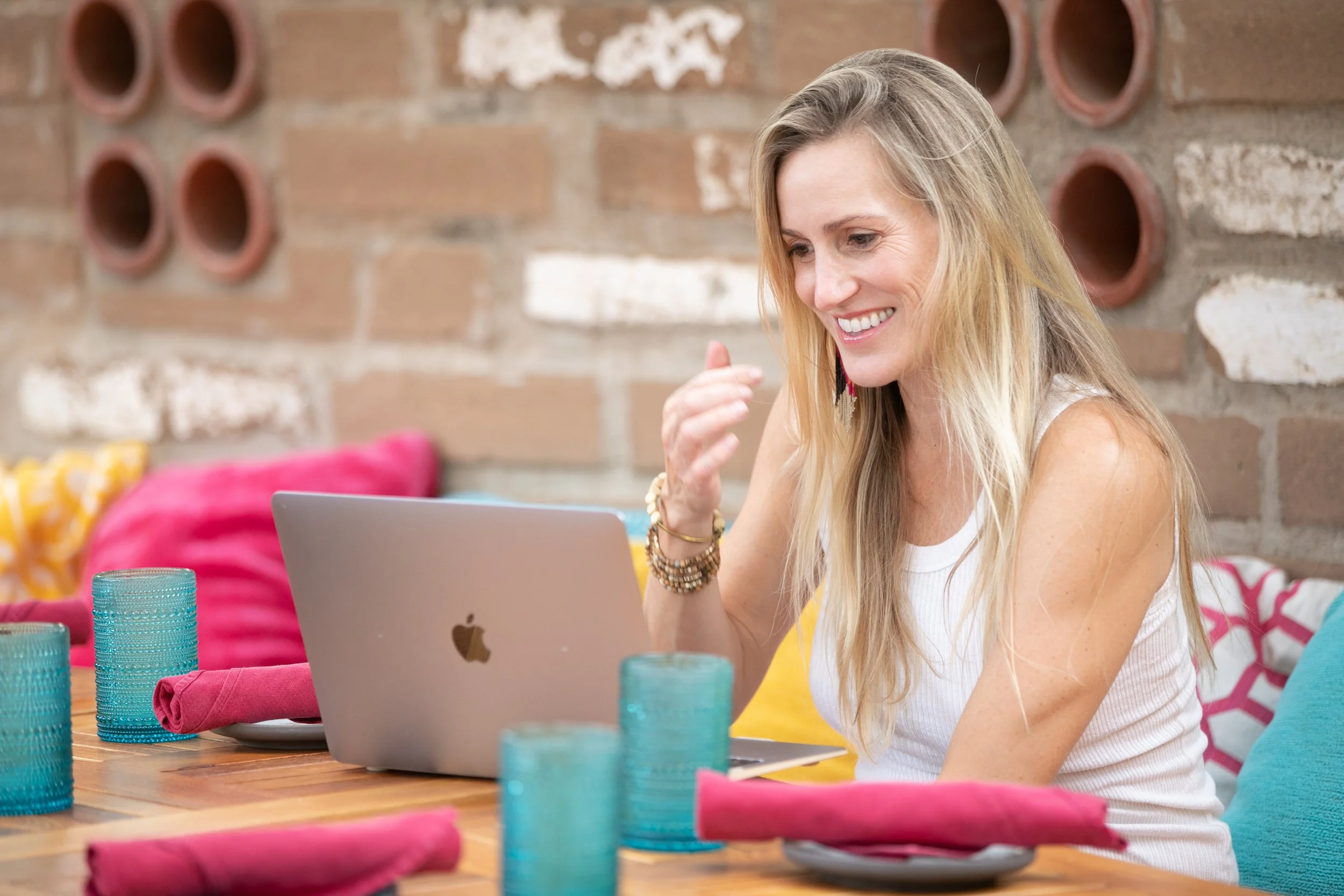 Licensed Therapist, LCSW and Life Coach | Meredith Van Ness