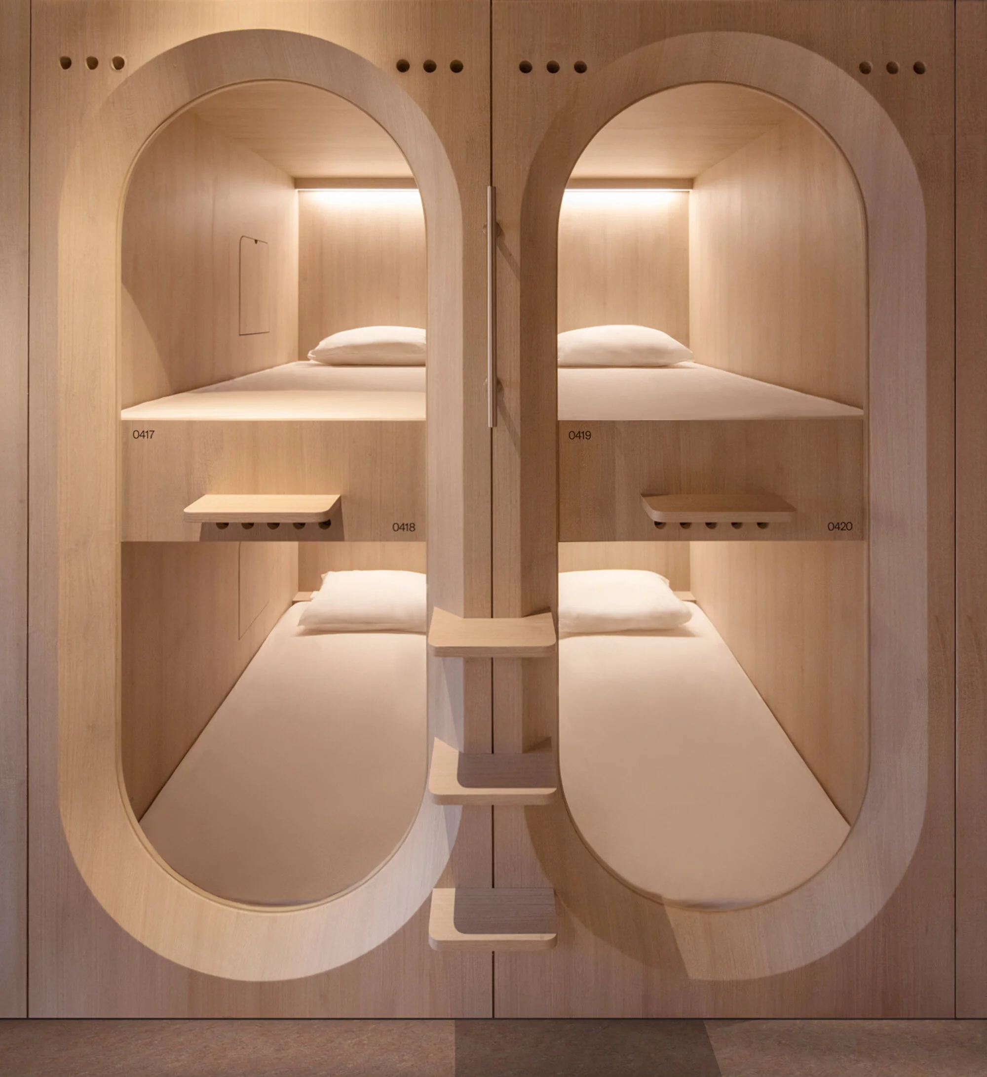 KINN Capsule Hotel
