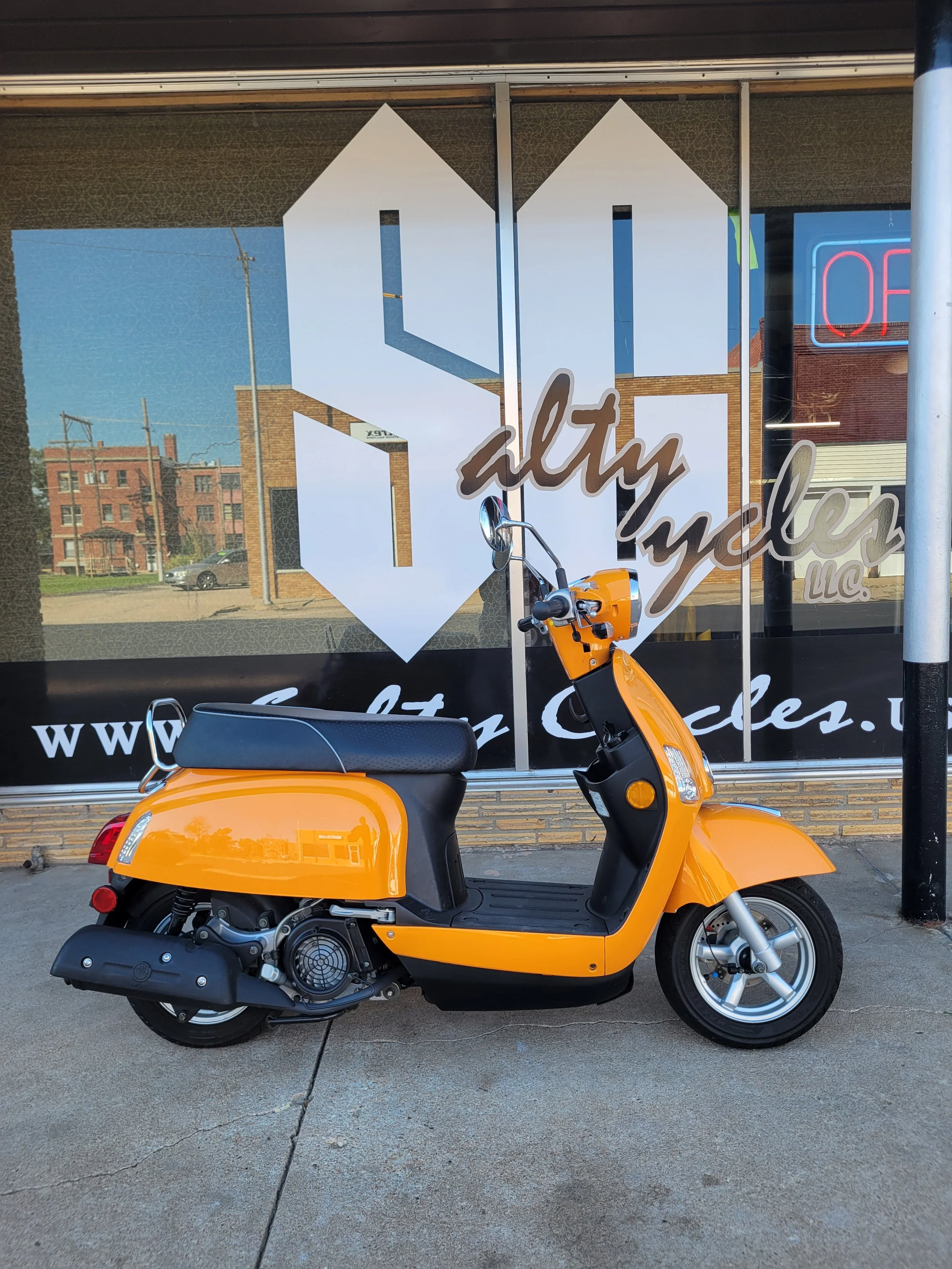 Metric Bikes — Salty Cycles