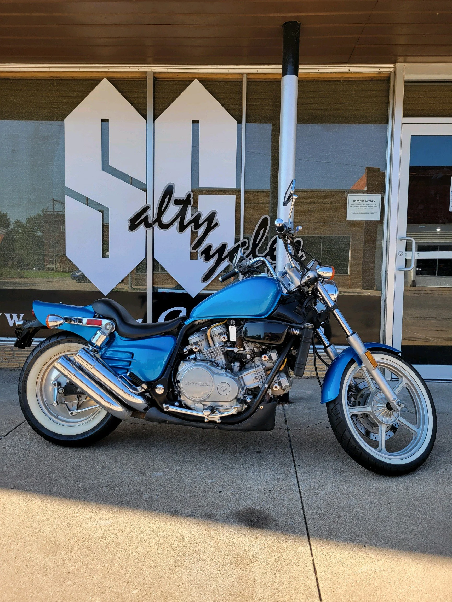 Metric Bikes — Salty Cycles