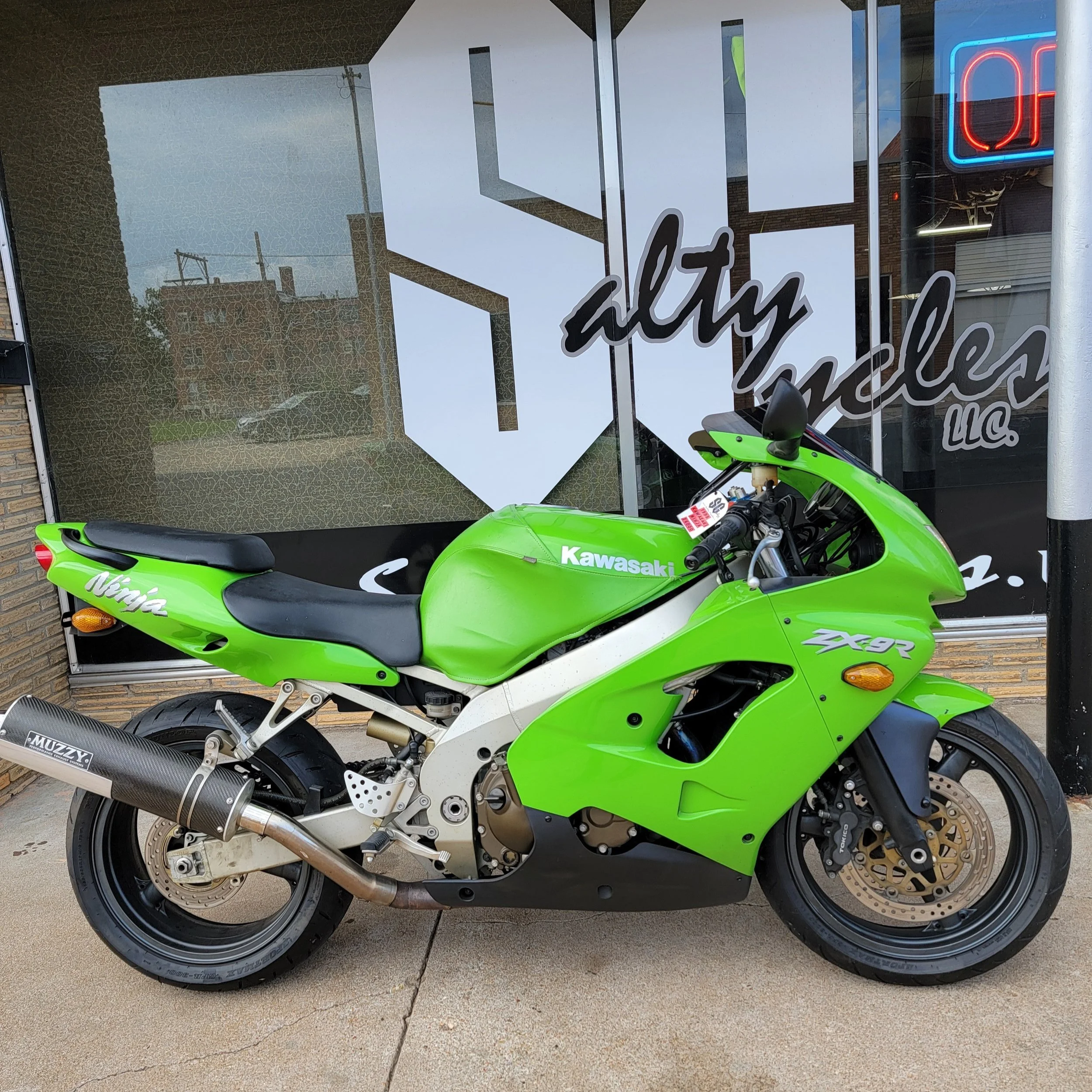 Metric Bikes — Salty Cycles