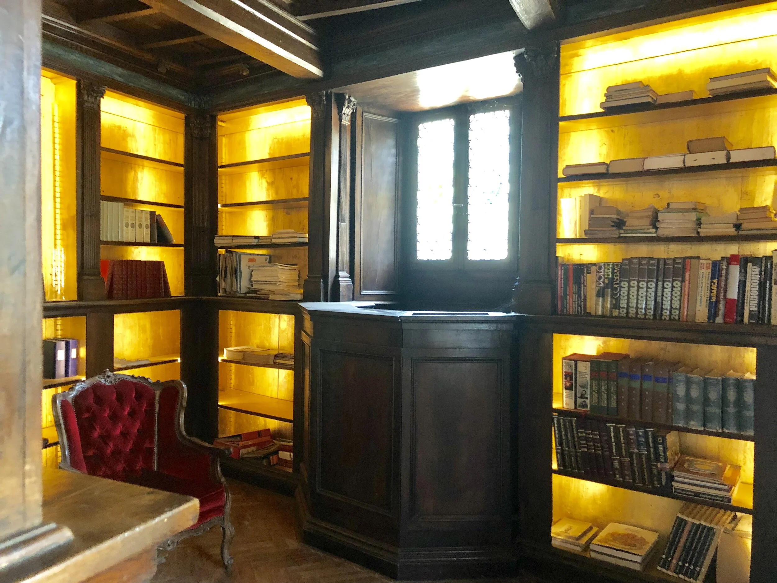 Simone Grand Suite | Villa I Busini — Villa I Busini - Celebrating 600 ...